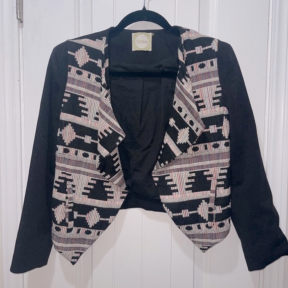 Alythea | Jackets & Coats | Alythea Black Cropped Long Sleeve Open ...